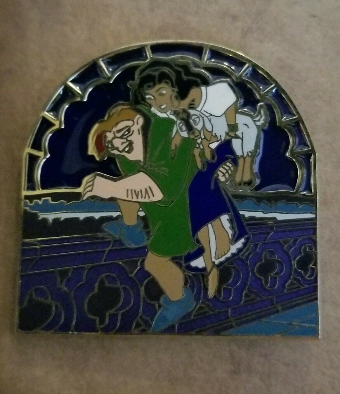 Disney Love Is An Adventure Strength Hunchback Of Notre Dame Esmerelda ...