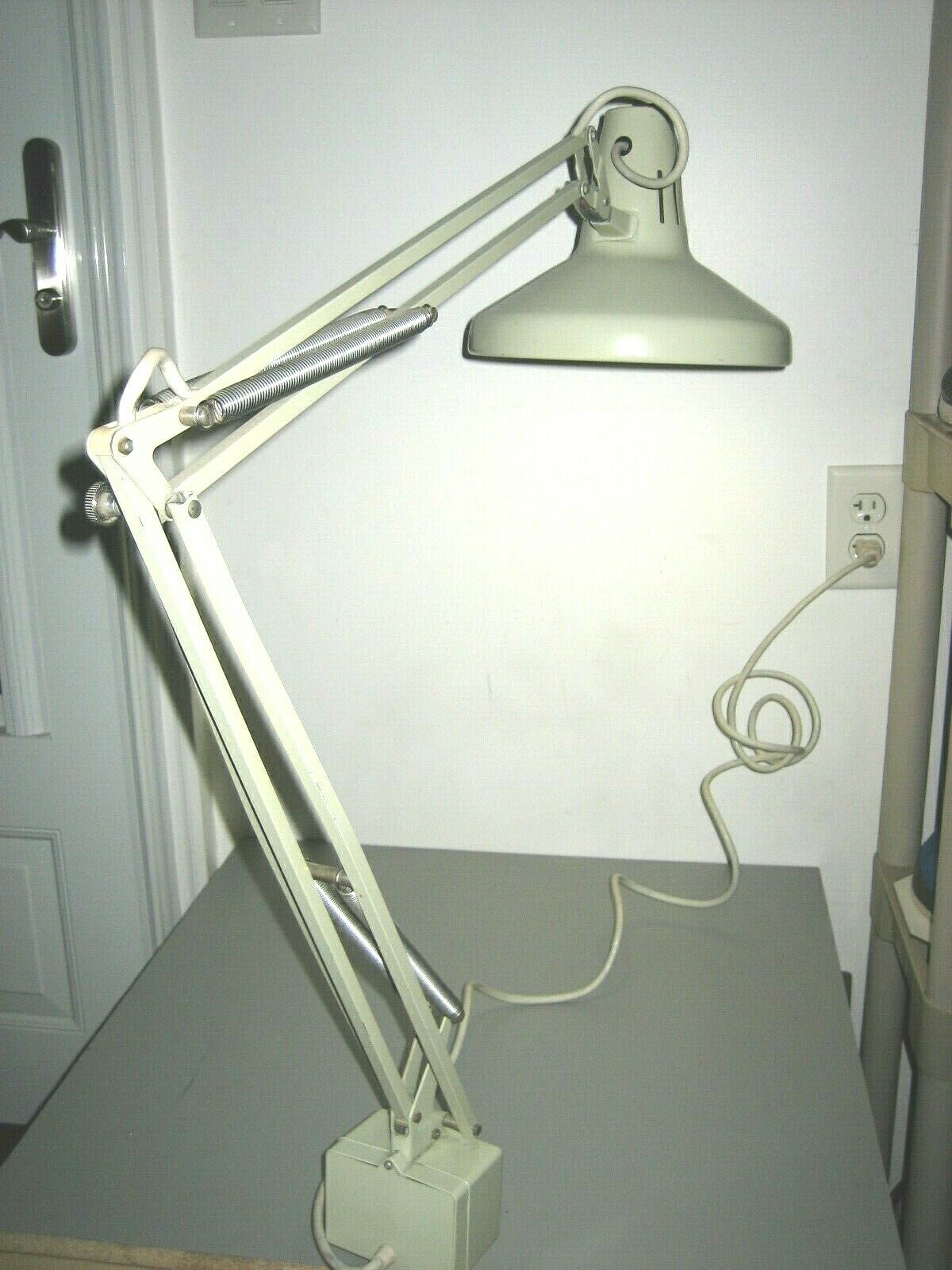 Vintage Luxo Color Correct Articulating Drafting Dual Lamp 2 Bulb With ...