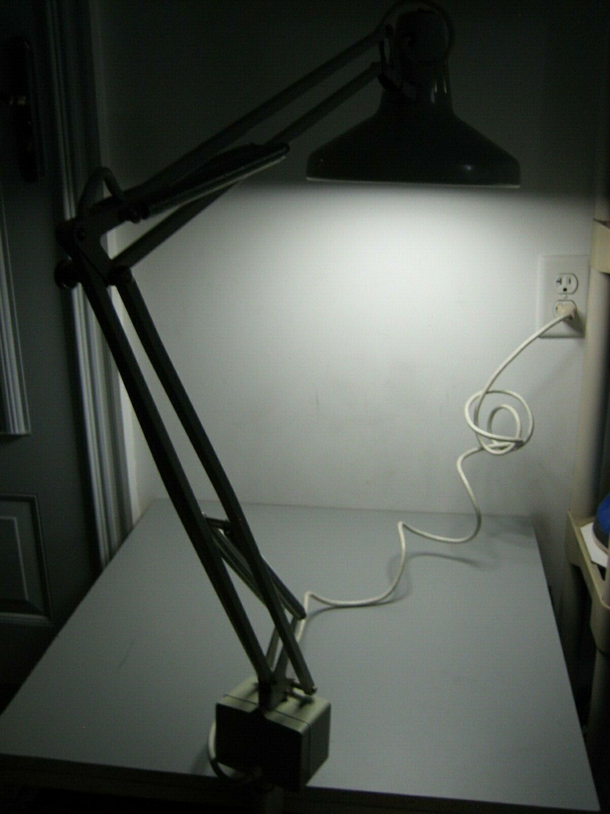 Vintage Luxo Color Correct Articulating Drafting Dual Lamp 2 Bulb With ...