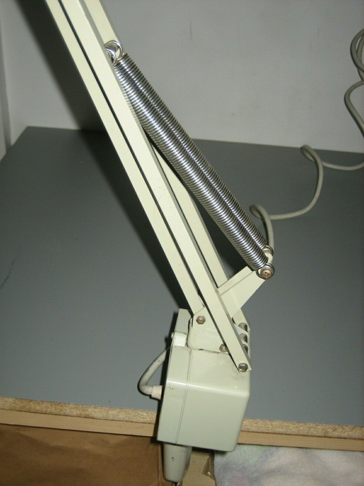 Vintage Luxo Color Correct Articulating Drafting Dual Lamp 2 Bulb With ...