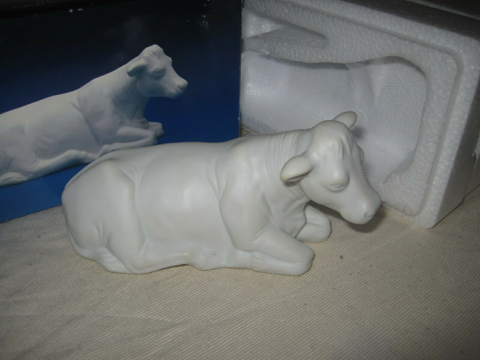 Avon Nativity Collectibles Porcelain Figurine The Cow W/ Box 1987 ...