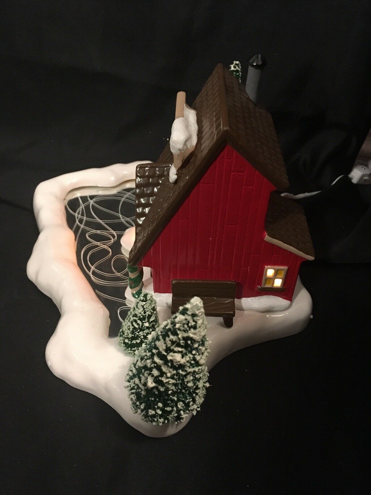 Dept 56 Snow Village Christmas Village Lighted Warming House Complete W ...