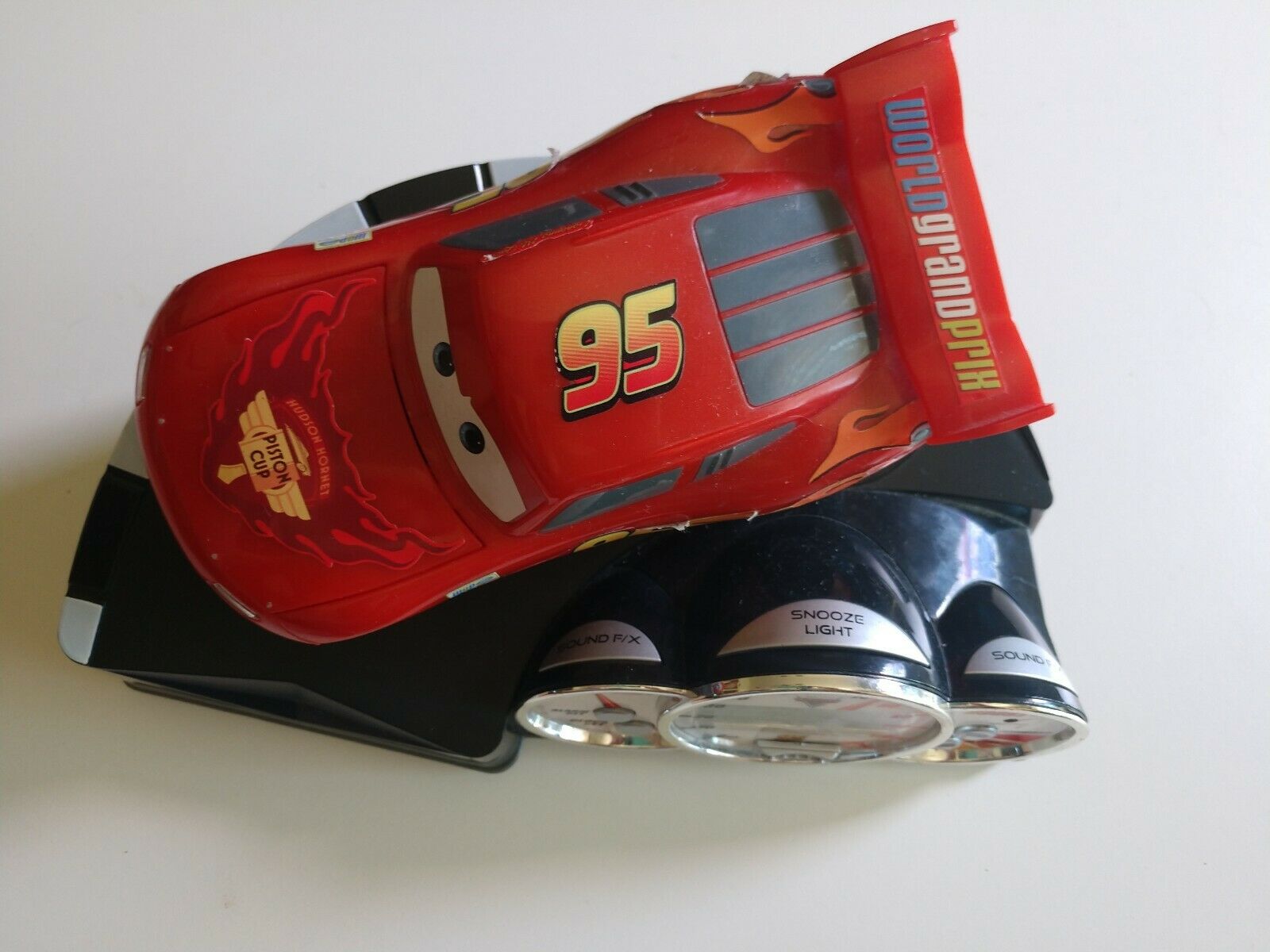 Disney Pixar CARS 2 Lightning McQueen Animated ALARM CLOCK Talking ...
