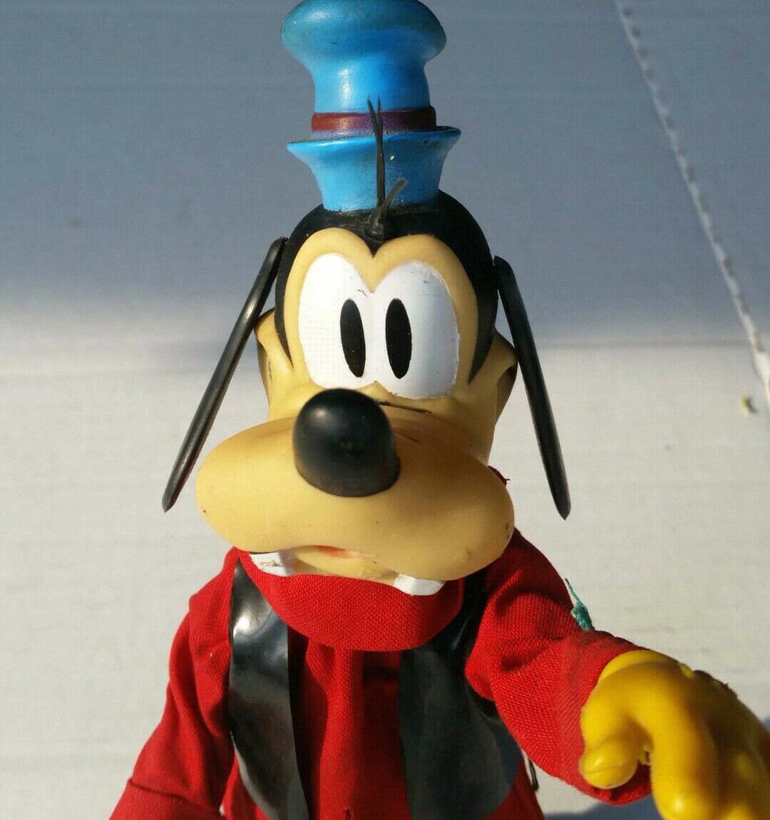VINTAGE 1960s WALT DISNEY PRODUCTIONS GOOFY ARTICULATED PLASTIC DOLL ...