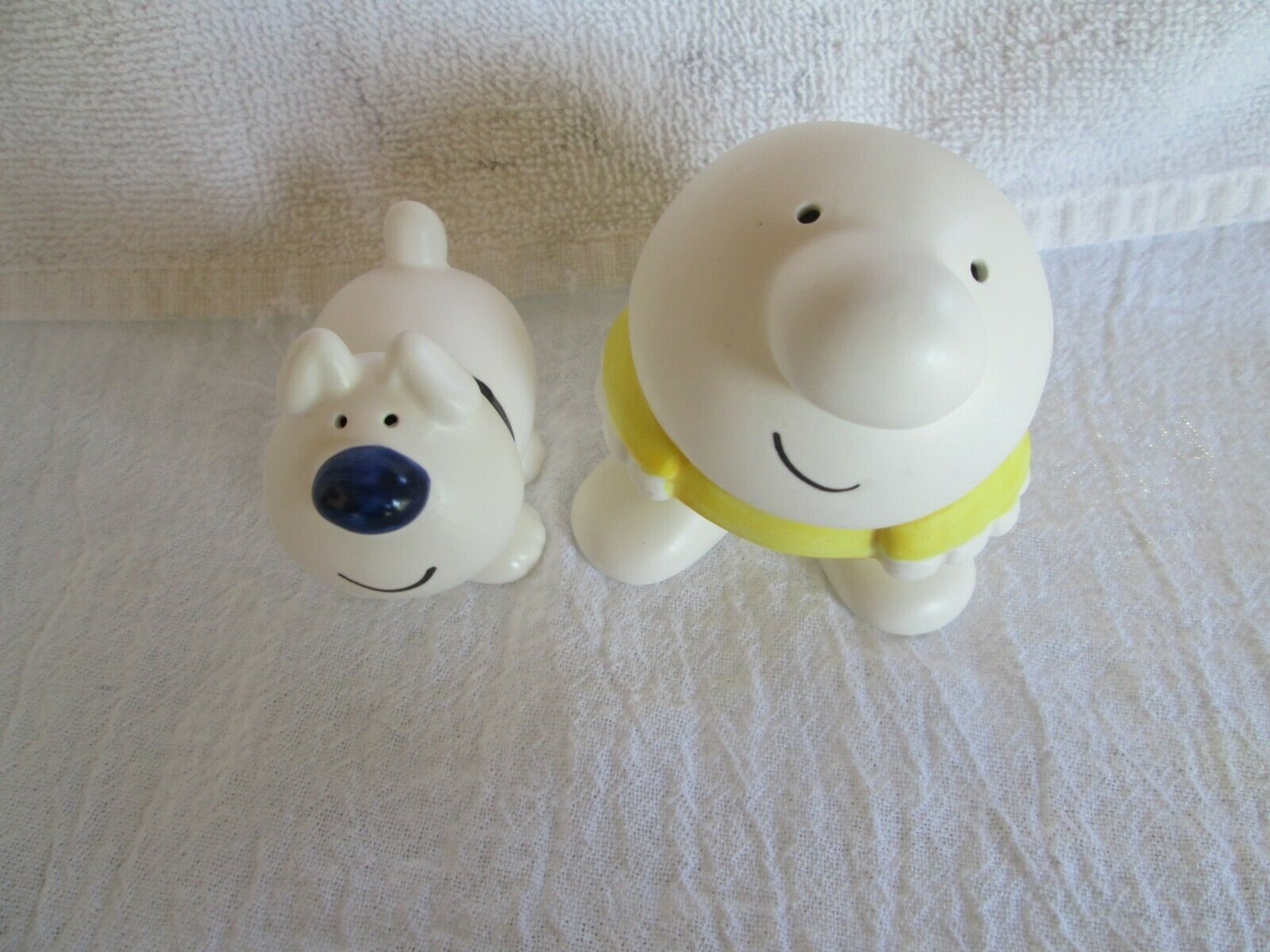 ZIGGY And FUZZ The DOG Ceramic Salt And Pepper Shaker Set - Made In ...