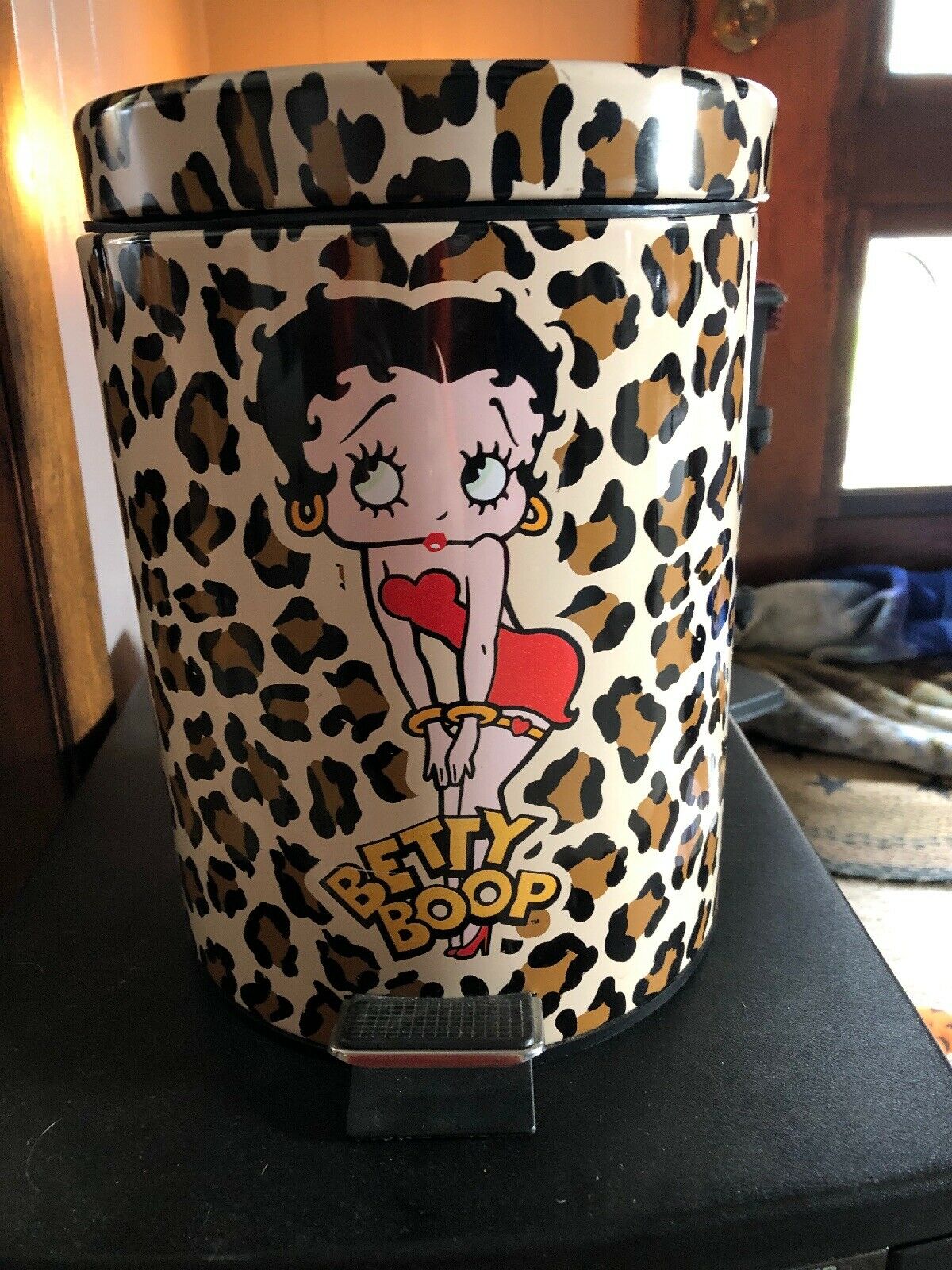 Betty Boop Leopard Print Trash Pail Waste Basket Bin Metal Can | #16904454
