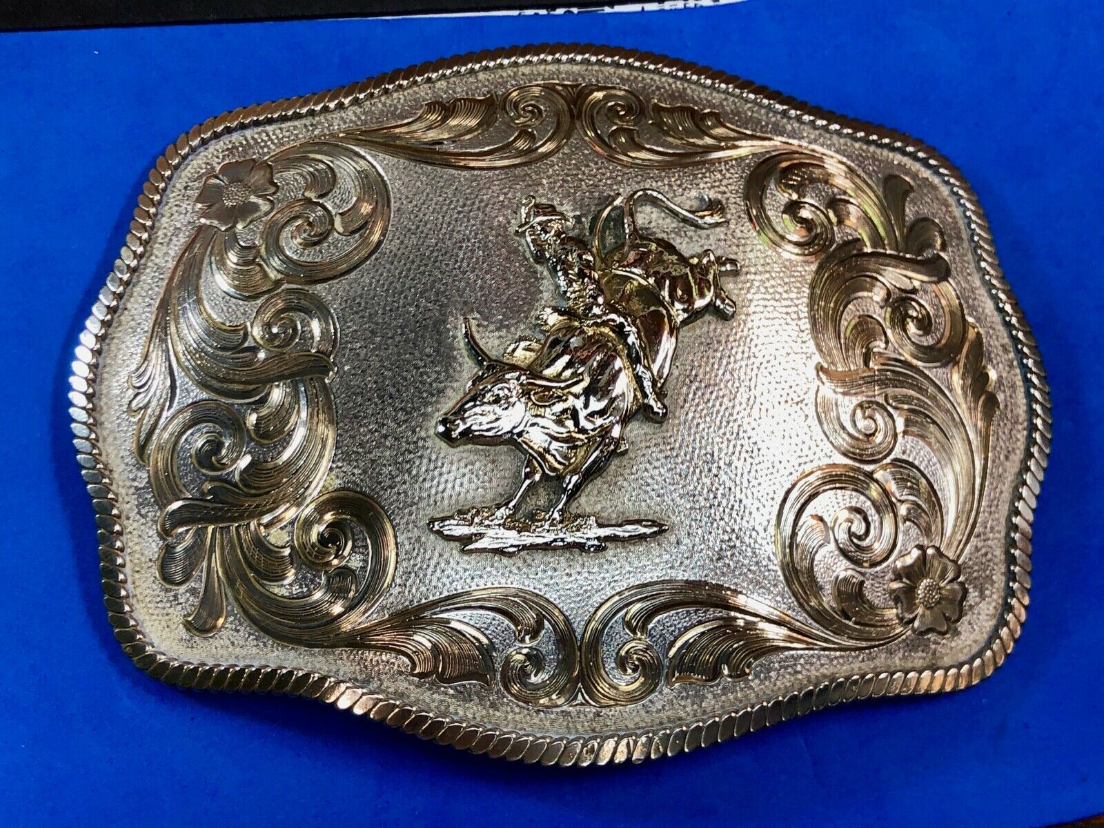 HUGE Montana Silversmiths Silver Plate Rodeo Cowboy Award Belt Buckle C ...