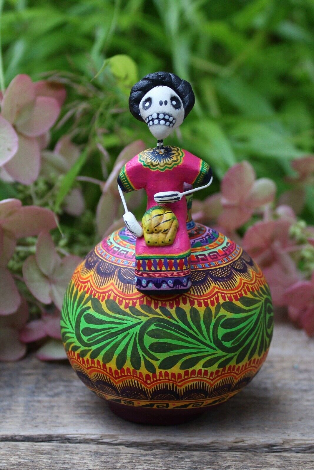 Day Of The Dead Skeleton Lady On Pot Los Muertos Mexico Folk Art ...