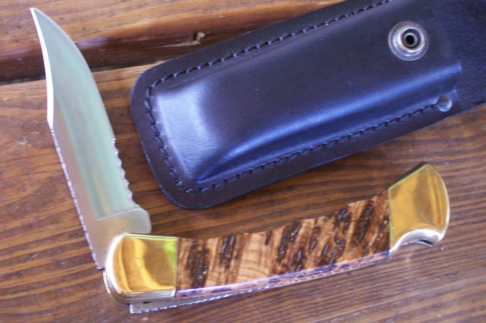 BUCK KNIFE 110V CUSTOM WOOD HANDLES WITH FILE WORK KNIFE | #17011908